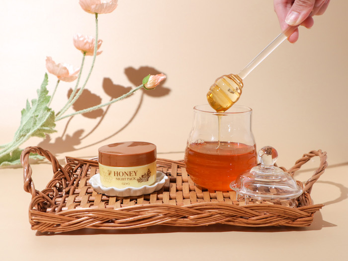 日妞話題保養神器！打造水嫩肌的OZIO蜂蜜睡美人滋潤面膜新登場 | Japaholic