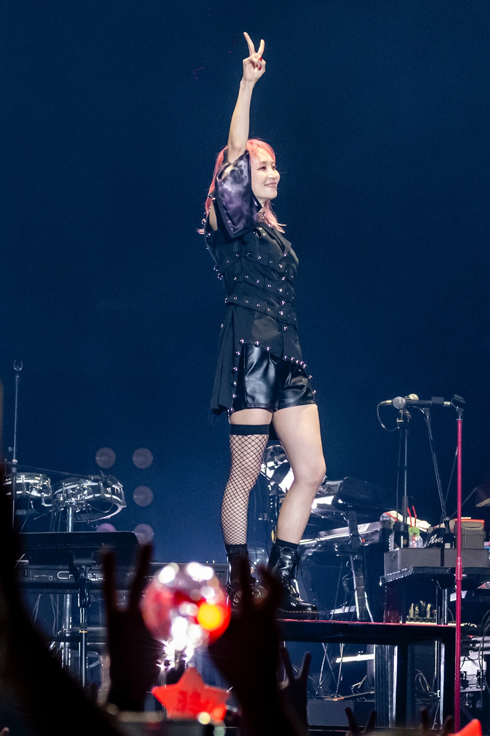 【現場報導】LiSA 睽違六年演唱會熱力嗨翻台北！展現誠意中文獻唱〈天黑黑〉，與粉絲相約下次攻蛋 | Japaholic